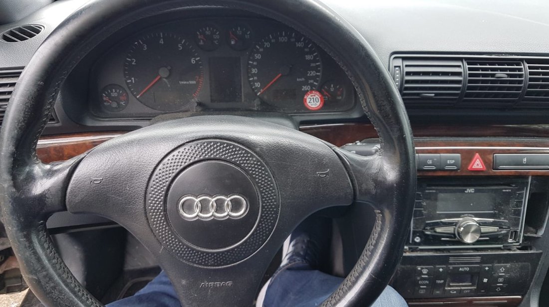 Dezmembrez Audi A4 B5 Facelift Cod Motor Ajm 39599900